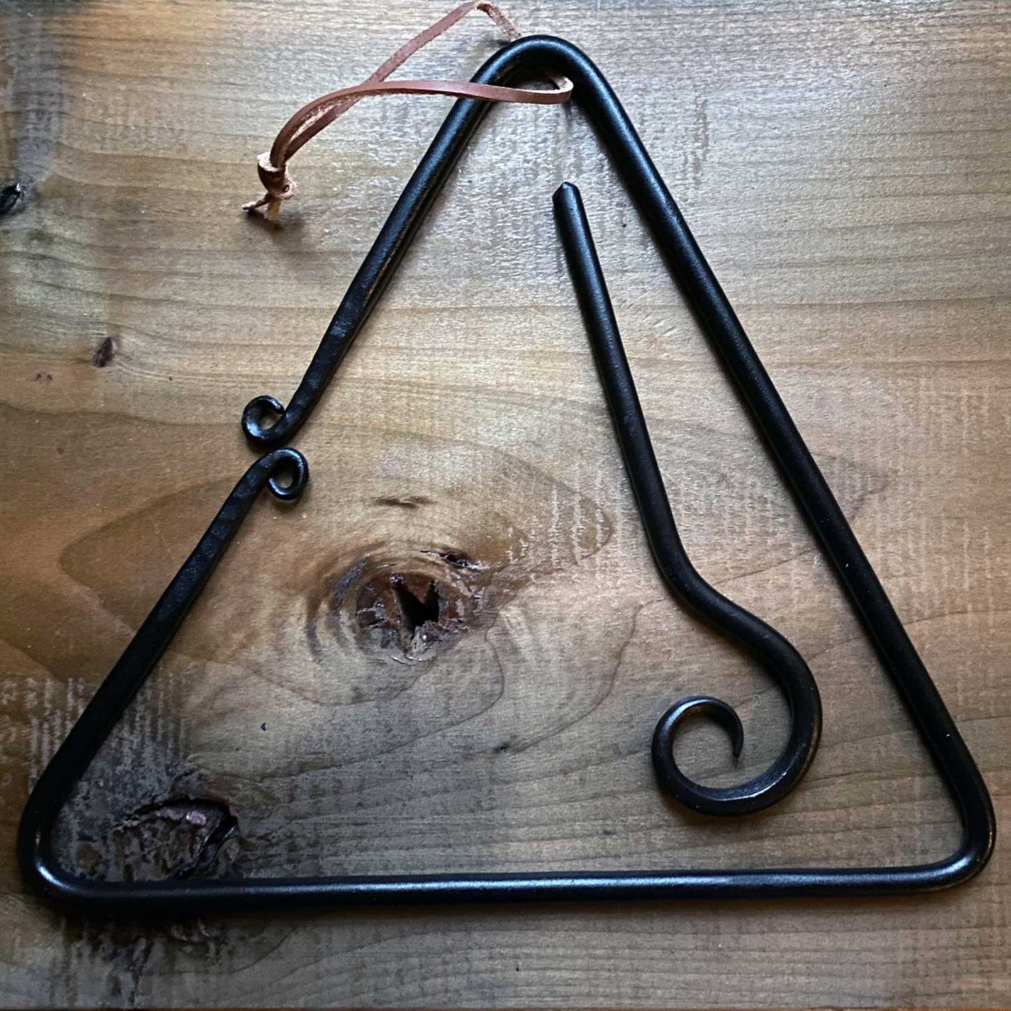 Triangle Dinner Bell - Forged Iron – Lostwestern