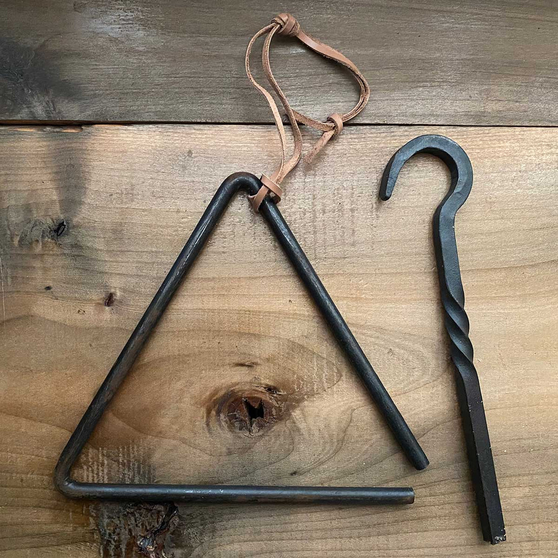 Hand Forged Triangle Dinner Bell – Lostwestern